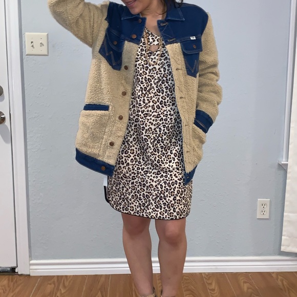 Wrangler | Jackets & Coats | Wrangler Oversized Sherpa Patch Denim ...